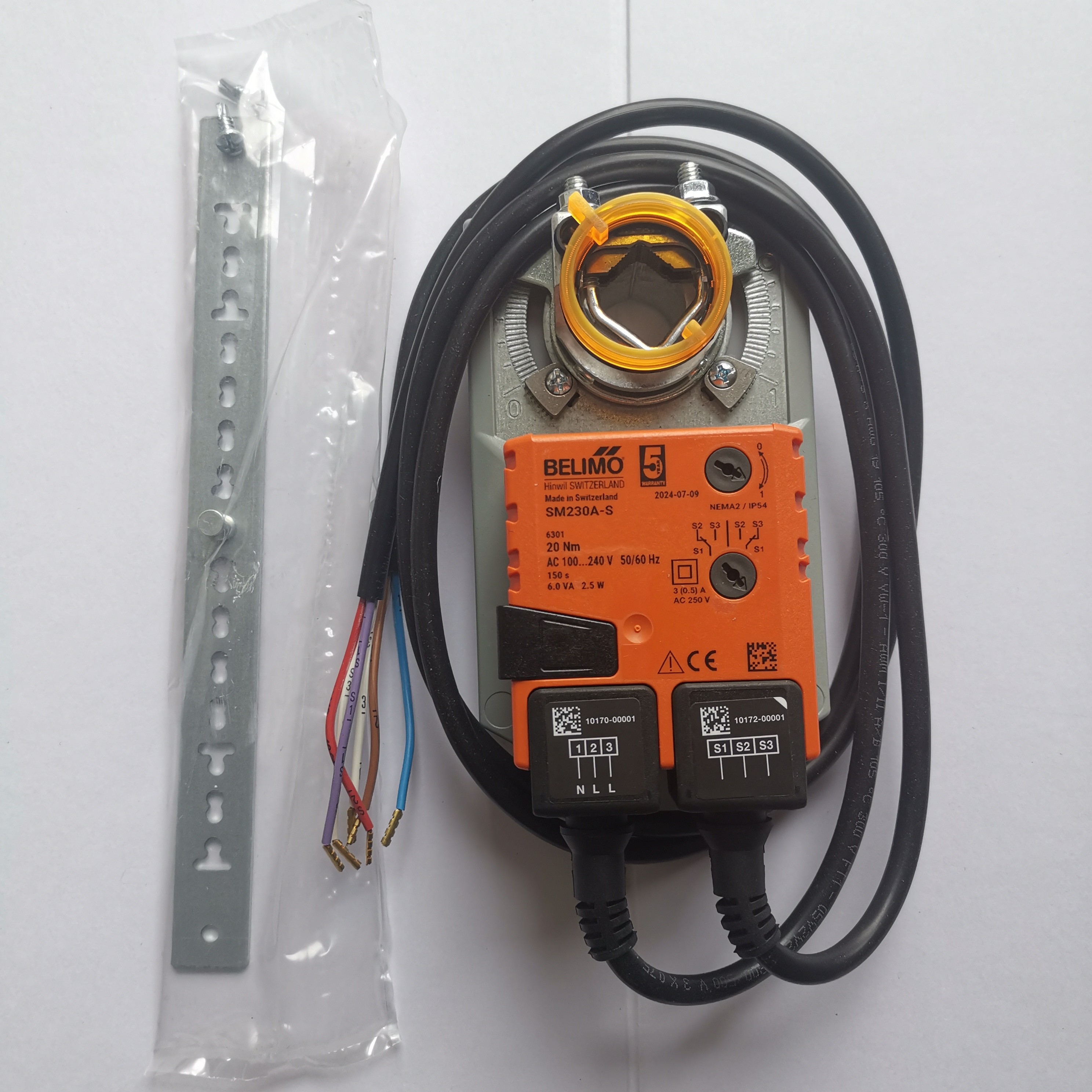 Belimo SM230A-S air valve actuator with button can lock 20 Nm AC 100 ...